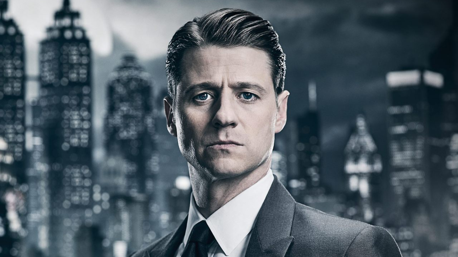 Jim Gordon tendrá bigote en la quinta temporada de Gotham | DC Comics