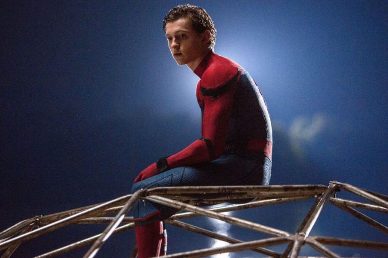 Tom Holland lloró a causa de Spider-man | Marvel
