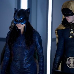 Sportsmaster y Tigress llegan en nuevas imágenes de Stargirl | DC Comics