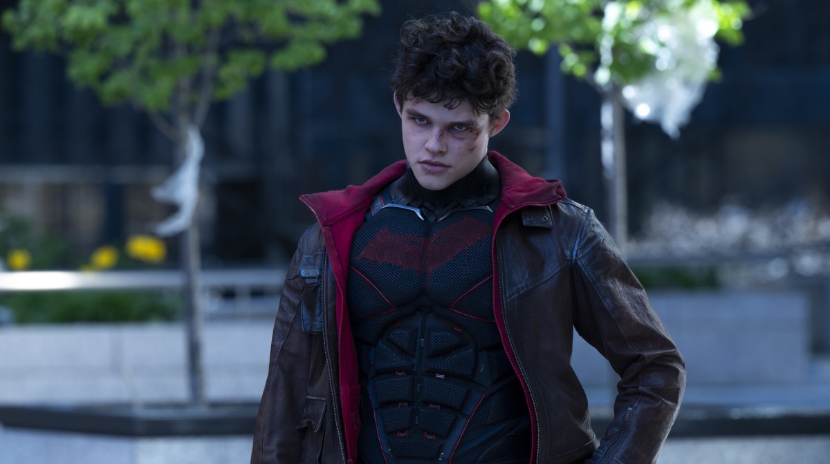 El detalle que Curran Walters desea ver de Jason Todd en Titans